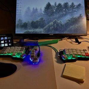 Custom Split Keyboard USB Cable - Etsy