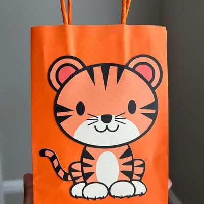 Ripped Shirt Svg, Ripped Png, Scratches Svg, Torn Shirt Png, Claw Mark ...