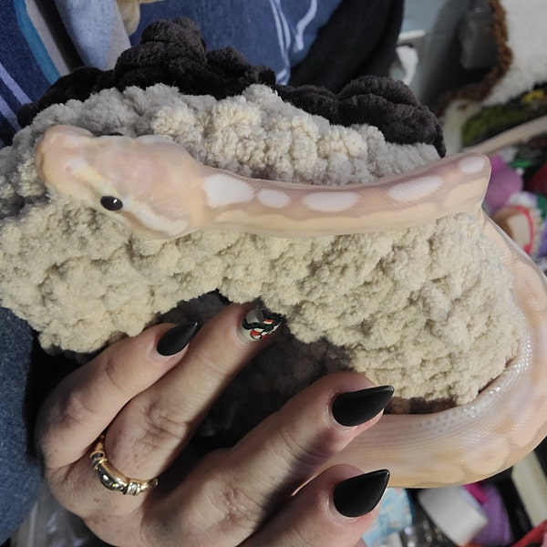 BUNDLE! 20% off - Donut Den Crochet Patterns (all 3 Sizes) - Snake Hide ...