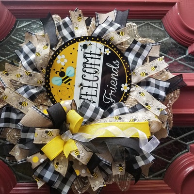 Bumble Bee Welcome Sign Round Spring Summer Sign for Wreaths Bee Wreath ...