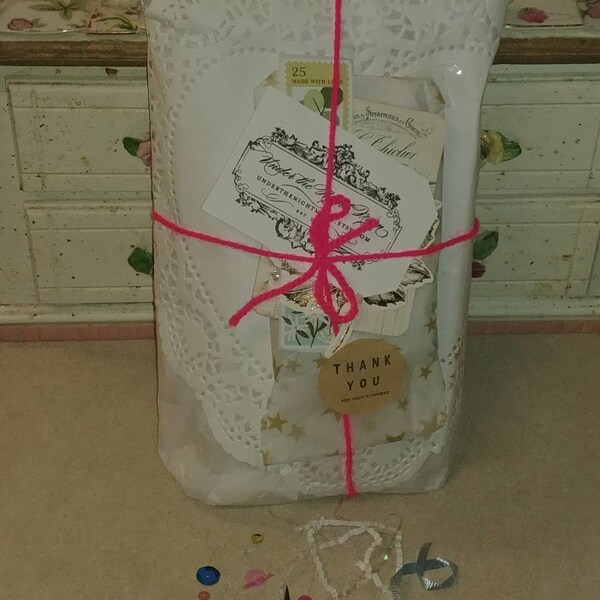 Vintage Christmas Angel, Angel Gift Tag, Mixed Media Angel Tag ...