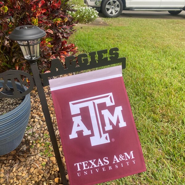 College Team Garden Flag Stand With Solar Light, Customize - Etsy