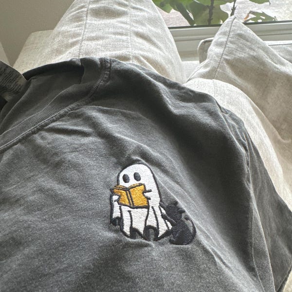 Embroidered Fall Leaves Crewneck, Cute Fall Foliage Sweatshirt, Autumn ...