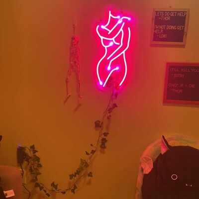 Female Body Curves Neon Sign Sexy Woman Torso Neon Sign Wall - Etsy
