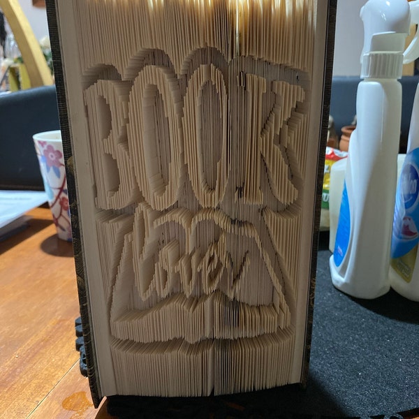 Book Lover Book Folding Pattern | DIY Folded Book Art, Book Worm ...