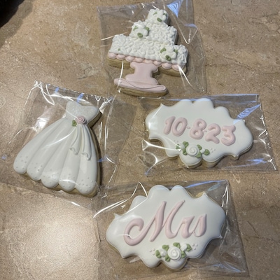 Hello Kitty Decorated Cookies - Etsy