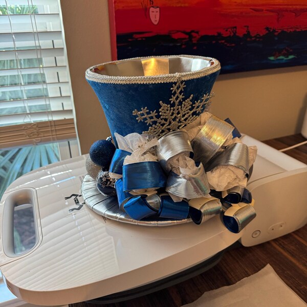 Candyland Tree Topper Top Hat, Candyland Top Hat Tree Topper, Birthday ...