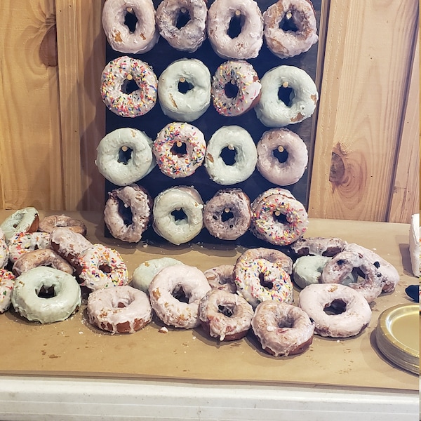 16 to 32 Pcs Donut Board, Donut Wall, Donut Holder, Donut Stand ...