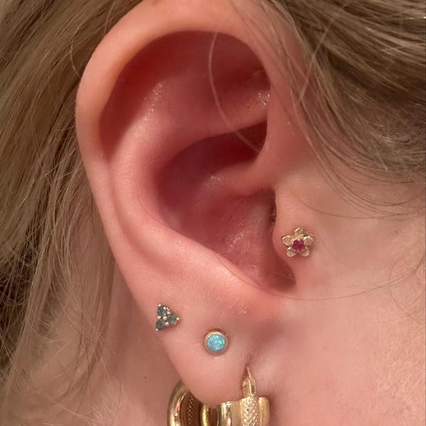 Comet Stud Piercing 14 Karat Real Gold Screw Back Cartilage Piercing, Tragus Piercing, Celestial ...