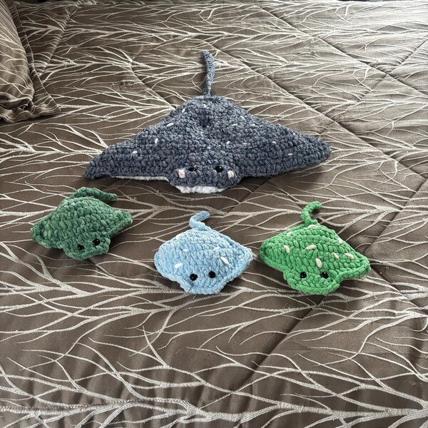 PATTERN: Snowbert the Snowman Crochet Snowman Pattern Amigurumi Snowman ...