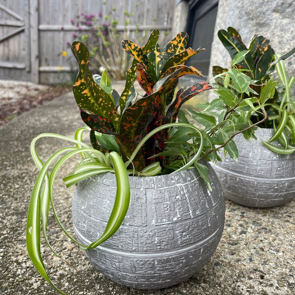 Hand-painted Death Star Planter - Unique Sci-fi Decor for Star Wars ...