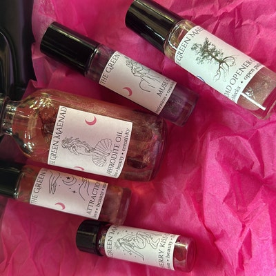 Hedge Witch Oil Ritual Oil, Intention Oil, Witchy Perfume, Divination ...