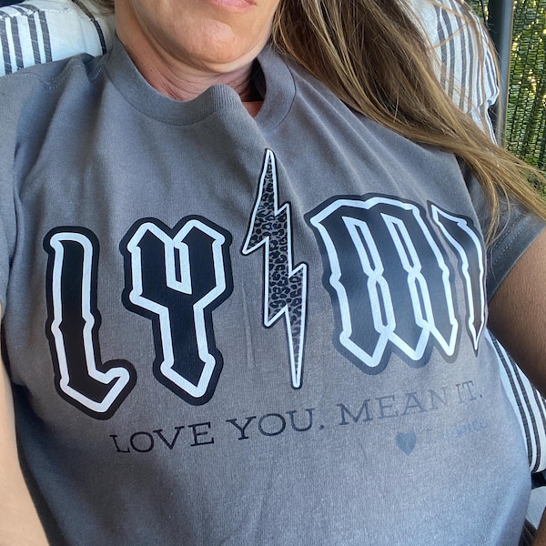 T Shirt - Checkered LYMI - Etsy