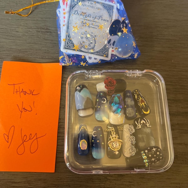 ACOTAR Press on Nails, Velaris Nails, Goth Nails, Halloween Nails ...