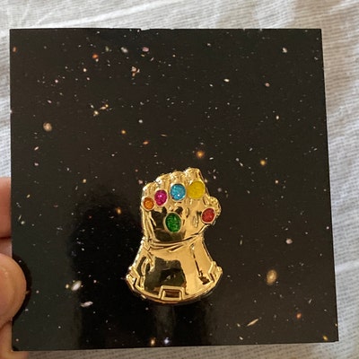 INFINITY GAUNTLET 3D Gold Metallic Enamel Pin - Etsy