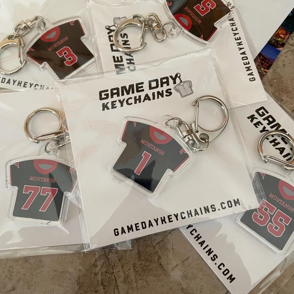 Nurse Keychains, Personalized Nursing Gifts, Gift for Nurse Graduate, Nursing School Gifts ...