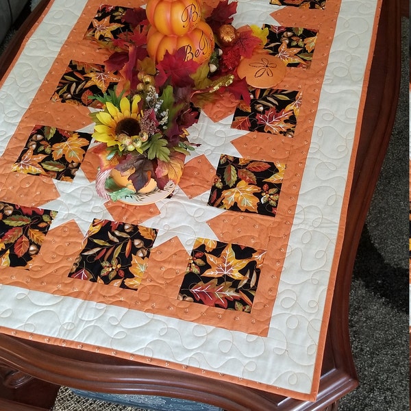 Quilted Fall/thanksgiving Table Topper - Etsy