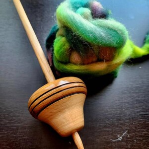 Medieval Style Drop Spindle for Spinning Wool in Soft Maple - Etsy