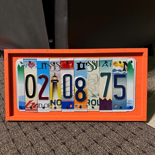 Custom Rustic Empty Wood License Plate Display Frame With Key Hooks ...