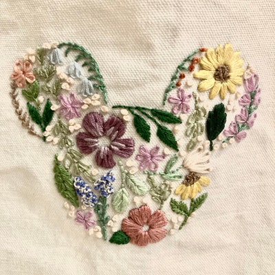 Stack of Books Embroidery Pattern Reading Embroidery Sampler Pattern ...