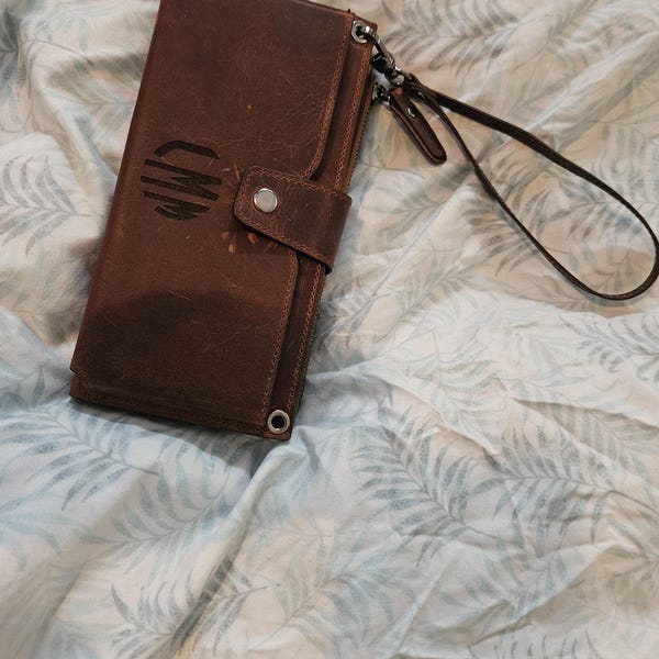 Leather Wallet With Phone Compartment, Modern Travel Accessory ...