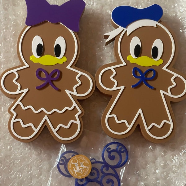 Gingerbread Donald and Daisy Duck - Etsy