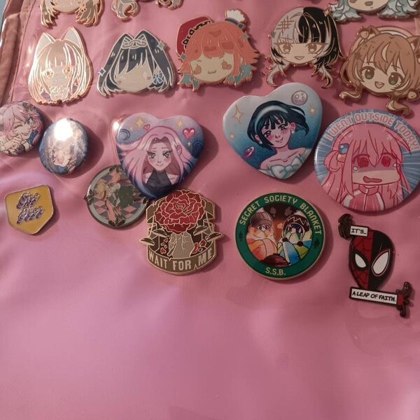 Hololive JP Enamel Pins - Etsy