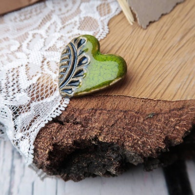 Little and Stylish Heart Brooch, Heart Pin, Perfect Gift Idea, Green ...