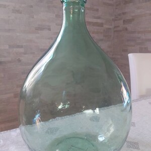 Round Flat Demijohn Table Vases Design Green Demijohns Green Onion Vase ...