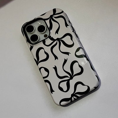 Bicoloured Black & Cream Tough iPhone Case iPhone 15 14 13 12 11 Pro ...