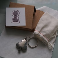 Seashell Lapel Pin CC344 Sea Ocean Beach Shells - Etsy