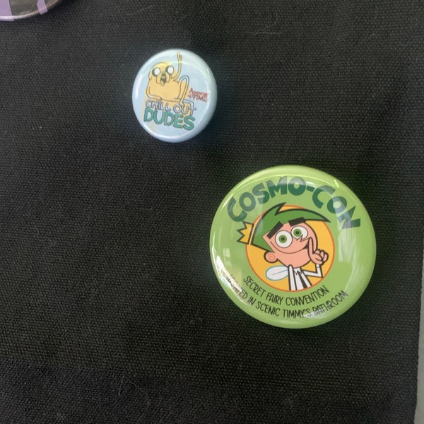 Cosmo Con Button - Etsy