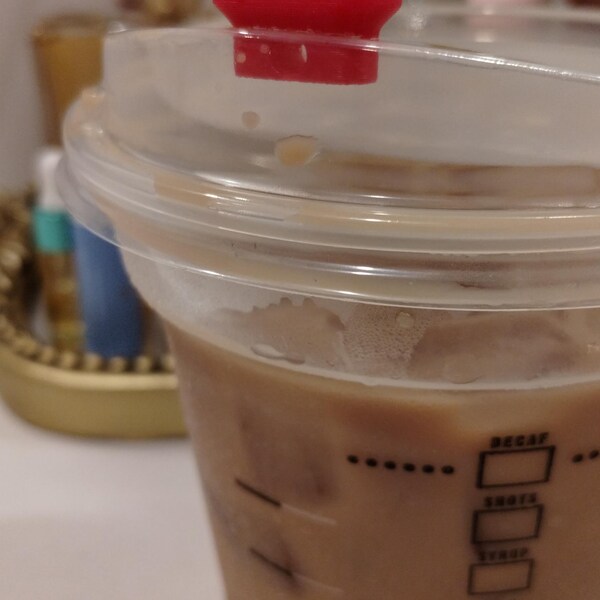 Starbucks Reusable Coffee Stopper Case With Coffee Stopper! Mix and ...