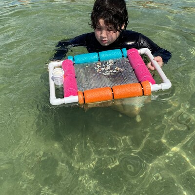 Travel Size Floating Sifter W/ Your Choice of Industry Standard 1/4 ...