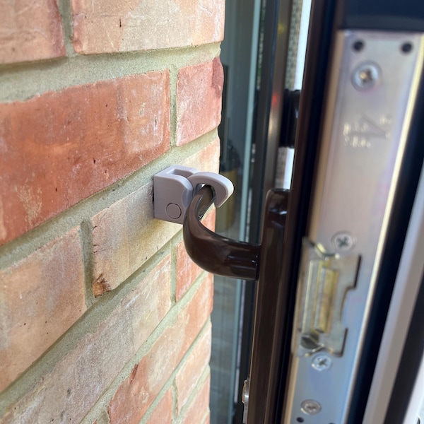 Handlestay the Door Handle Stay Hook for Doors That Open Onto Walls No ...