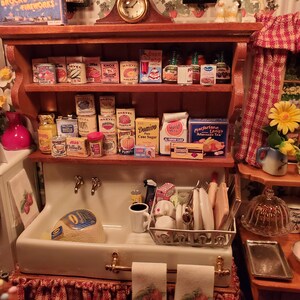 Dollhouse Miniature Wood Beams Posts 3/8 X 3/8 X 18 Long | Etsy