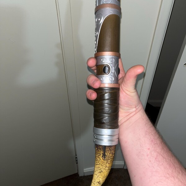 Rancor Tooth Lightsaber Pommel (galaxy's Edge Savi's Workshop and Lgt ...