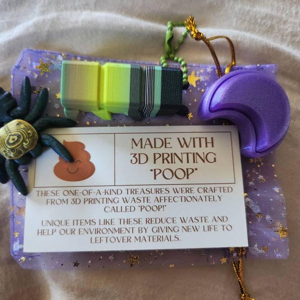 3D Printed Crescent Moon Shaped Fidget Clicker Keychain, Cute Clicky ...