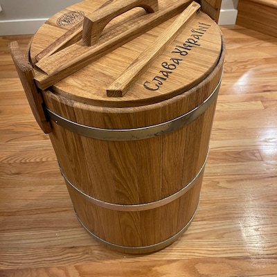 Wooden Oak Bucket 10L 15L Rustic Whiskey Barrel / Round Water Pail With ...