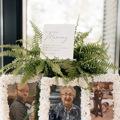 In Loving Memory Table Sign in Memory Wedding Sign Modern Script ...