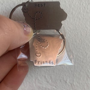 Best Friends Map Custom Long Distance Friendship State Key Chain Set of ...