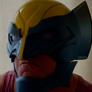 Wolverine Battle Armored Cowl Ver. 1 for Cosplay Yellow/blue - Etsy
