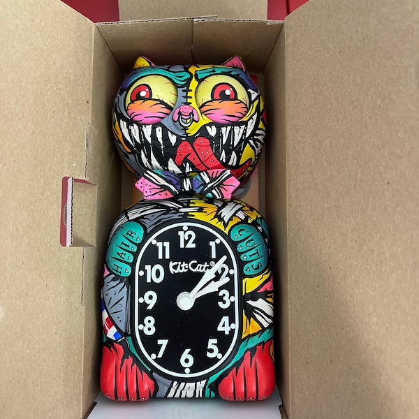 Kit-cat Klock© Custom Clock - Original Art Custom Painted Zombie Kitty ...