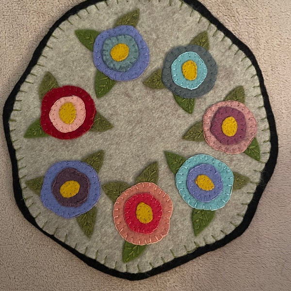 PASTEL FLORAL Scalloped Penny Rug Table Topper 12" - Etsy