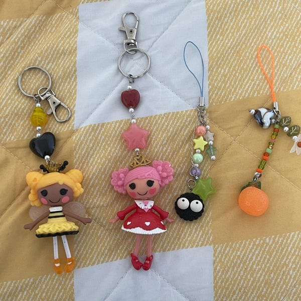 Snoop White Cartoon Dog Kawaii Handmade Beaded Keychains Dessert ...