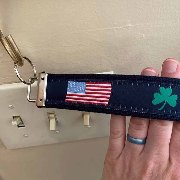Shamrock Key Chain /american Flag Keychain / Irish Keychain / USA Key ...