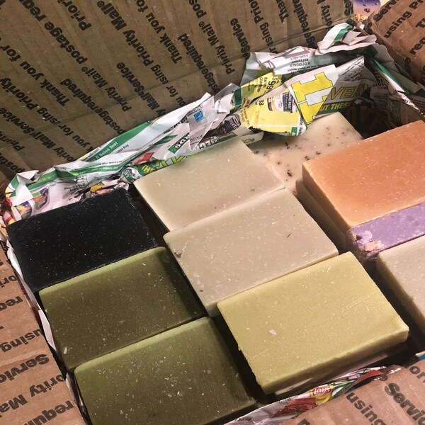 40 Soaps in Bulk - Etsy