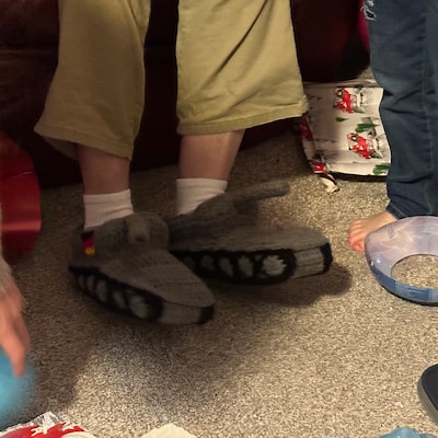 Tiger 1 Slipper Crochet Pattern, Diy Crochet Tank Slippers, Panzer Tank ...