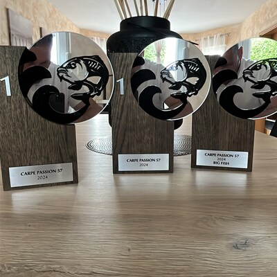Handcrafted Heart Form Trophy, Engraved Custom Wooden Trophy, Unique ...