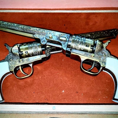 RDR2 Custom Pistol Revolver Prop Replica Cosplay, Birthday Gamer Gift ...